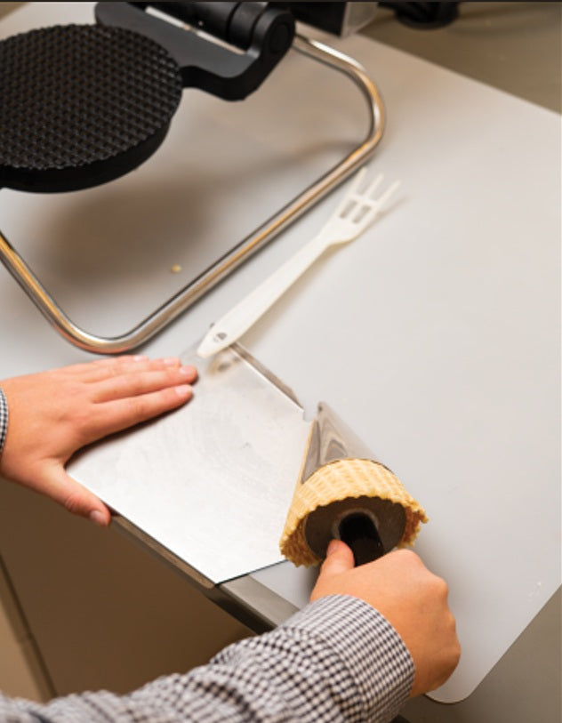 How to Roll a Perfect Waffle Cone – Golden Waffles